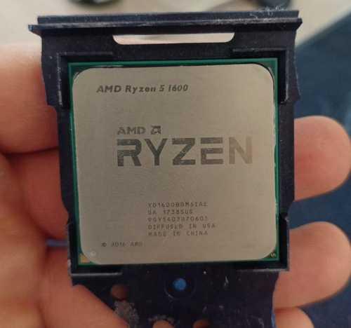 Процессор AMD Ryzen 5 1600