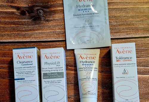 Набор косметики Avene