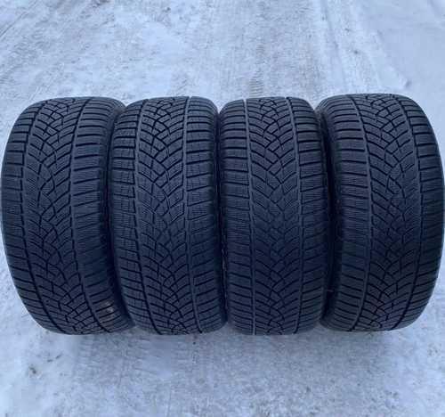 Goodyear UltraGrip Performance  255/45 R18 103V