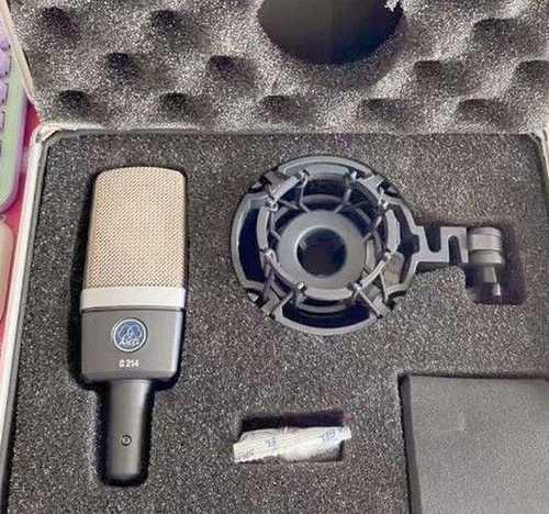 Студийный микрофон AKG c214