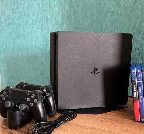 Sony Playstation 4 Slim 500gb