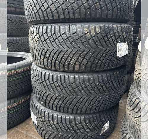 Michelin X-Ice North 4 SUV 265/45 R21 108T