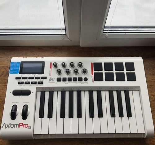 Midi клавиатура m audio axiom 25