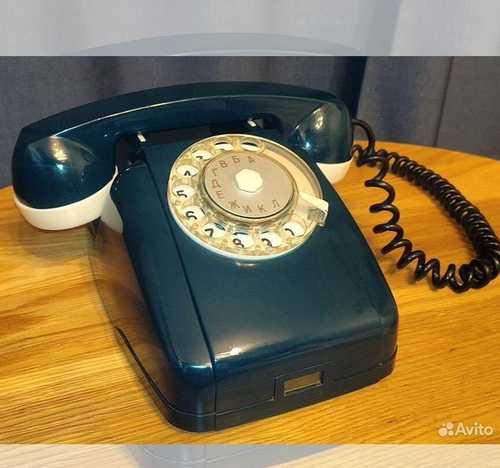 Старый телефон СССР 1964 года