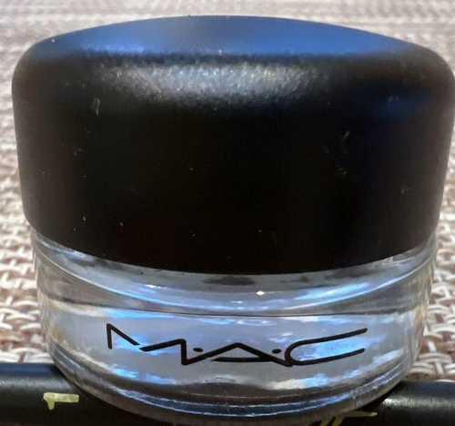 Подводка для глаз и бровей Mac