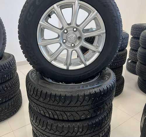 Bridgestone Ice Cruiser 7000 235/65 R17 108T