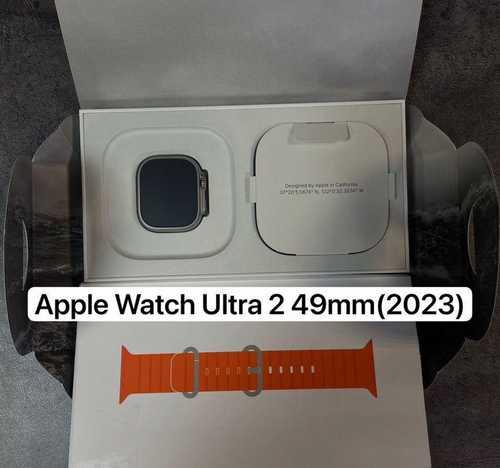 Apple Watch Ultra 2 49mm (2023), оранжевый ремешок