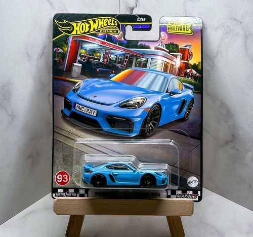 Hot Wheels Premium Porsche Cayman