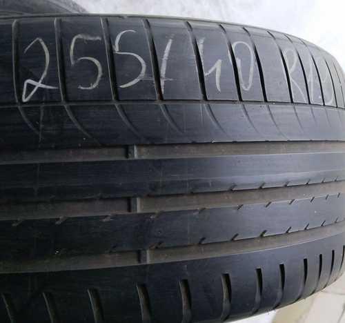 Goodyear Eagle F1 All Season 255/40 R19