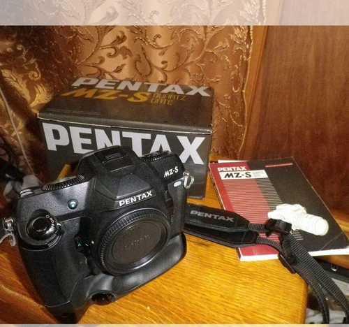 Пленочный фотоаппарат Pentax MZ-S