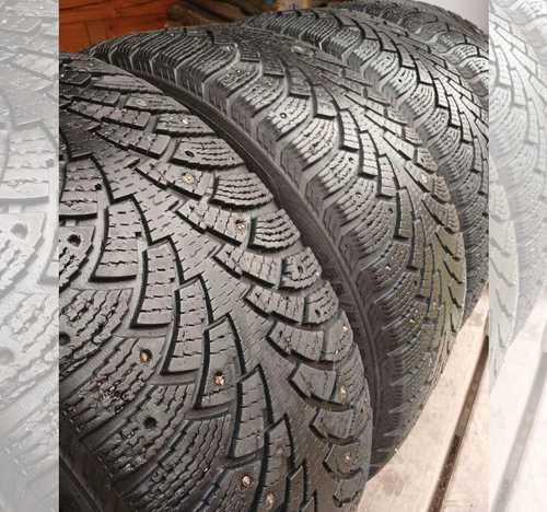 Nokian Tyres Hakkapeliitta Sport Utility 255/55 R18