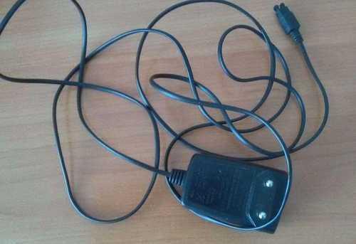 Адаптер / зарядное устройство Sony Ericsson