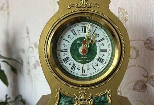 Часы янтарь настольные СССР