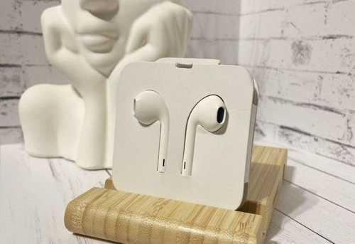 Проводные наушники Apple EarPods (Lightning)