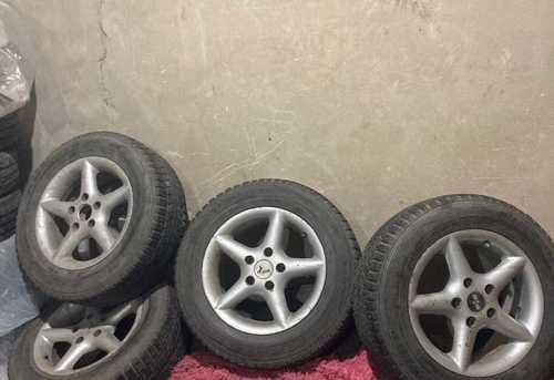Dunlop Axiom Plus 205/65 R15