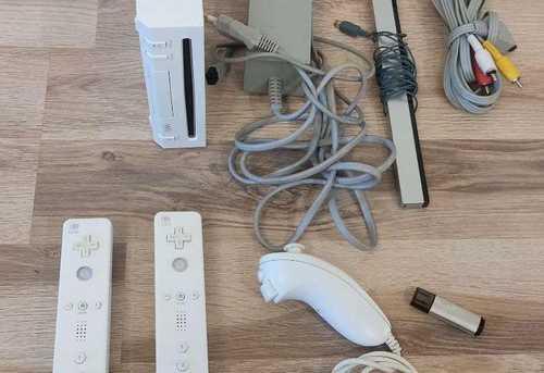 Nintendo Wii прошитая 64 гб + 2 ориг. джоя