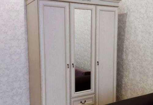 Шкаф 3х-дверный Прованс, для одежды, беж