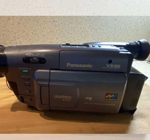 Видеокамера кассетная panasonic