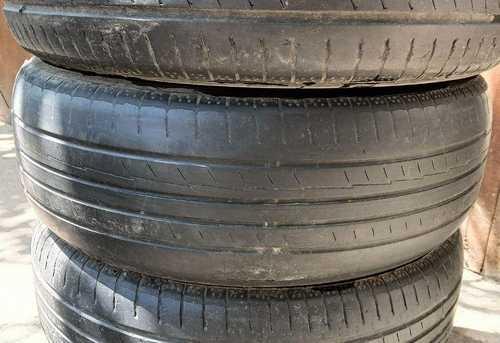Yokohama 104ZR 215/65 R16