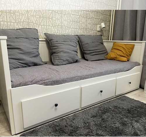 Кровать-кушетка Hemnes IKEA (оригинал)