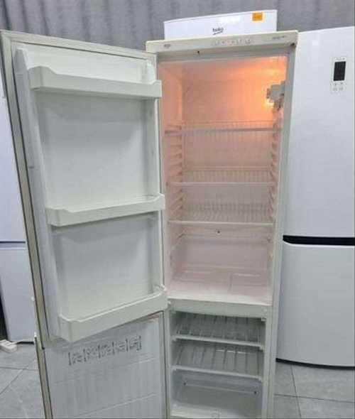 Холодильник бу upoмодель:J3109-A2A 176см