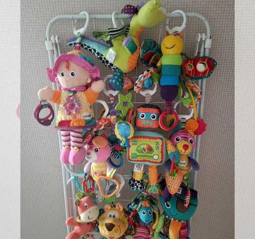 Подвесные игрушки Lamaze