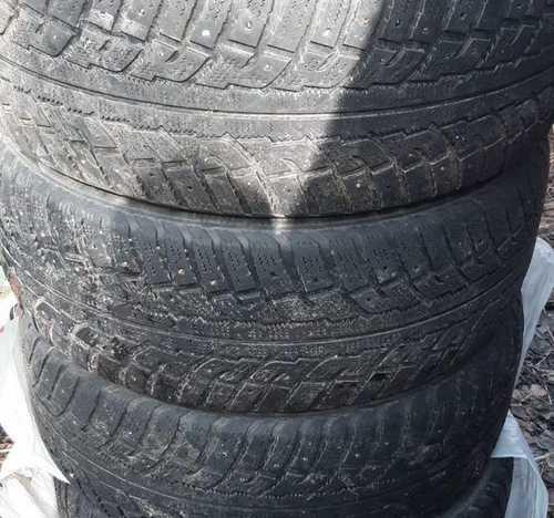 Kumho I'Zen Ice Power KW21 265/65 R17