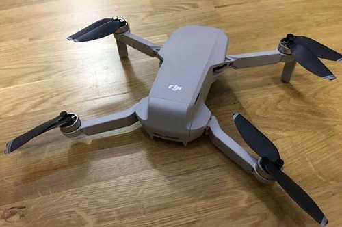 Dji mavic mini 2 combo