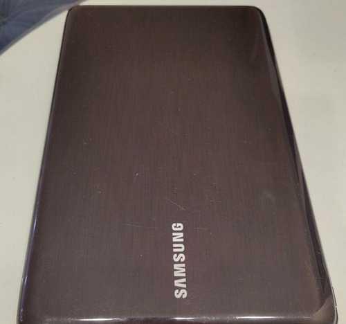 Ноутбук samsung R540