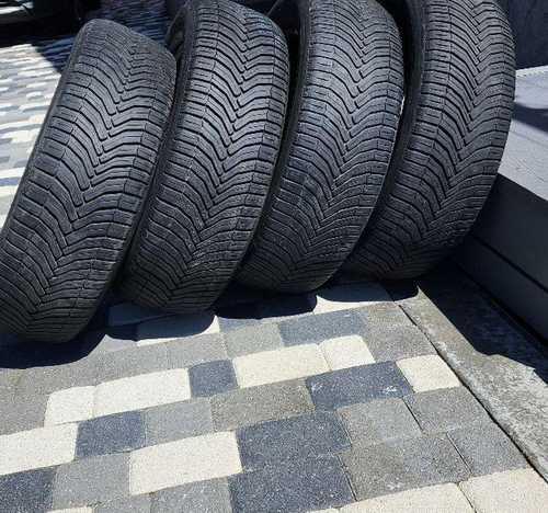 Michelin CrossClimate 215/60 R17 100Y