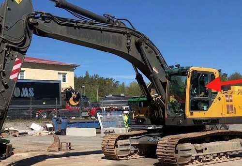 Стекло двери верхнее на экскаватор Volvo EC 360