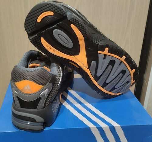 Кроссовки 36-44 Adidas Response CL unisex