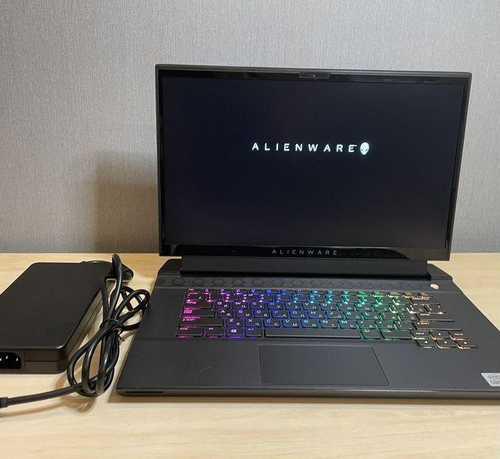 Dell Alienware M15 R5 / 300гц / i7 / RTX 3070