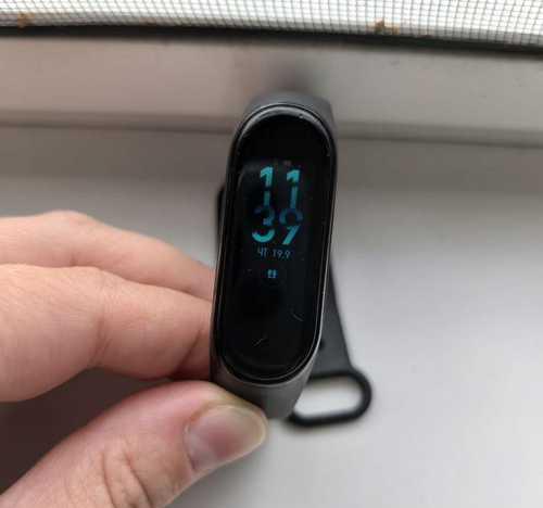 Фитнес браслет xiaomi mi band 4