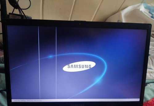 Ноутбук Samsung NP305v5a