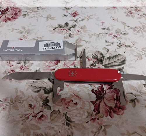 Нож складной Victorinox Spartan red 1.3603