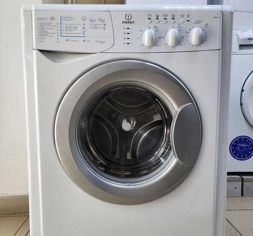 Стиральная машина Indesit wisl105SL 4.5KG
