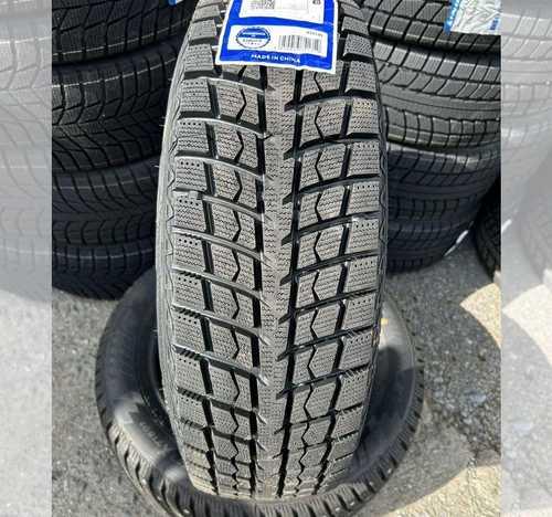 LingLong Green-Max Winter Ice I-15 205/70 R15