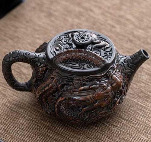 Чайник Цзяньшуй из фиолетовой керамики с драконом