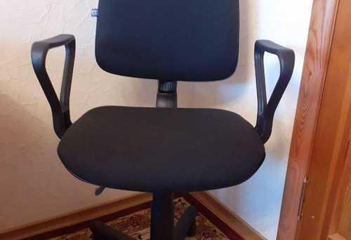 Компьютерное кресло новое