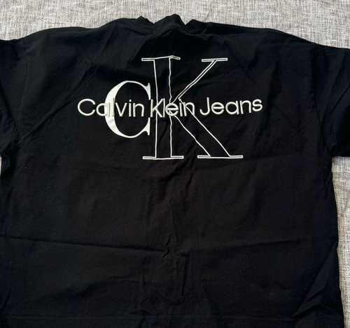 Calvin klein футболка