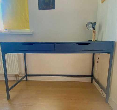 Письменный стол IKEA Alex