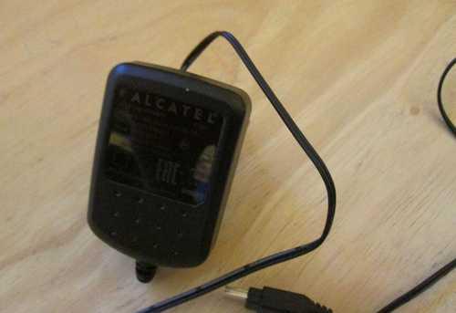 Зарядное устройство Alcatel/наушники Nokia