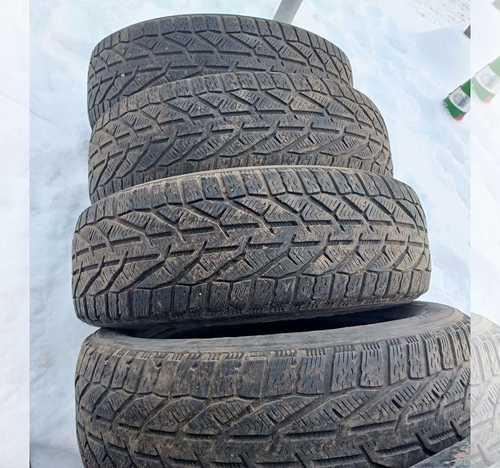 Kormoran SUV Snow 225/65 R17 106H