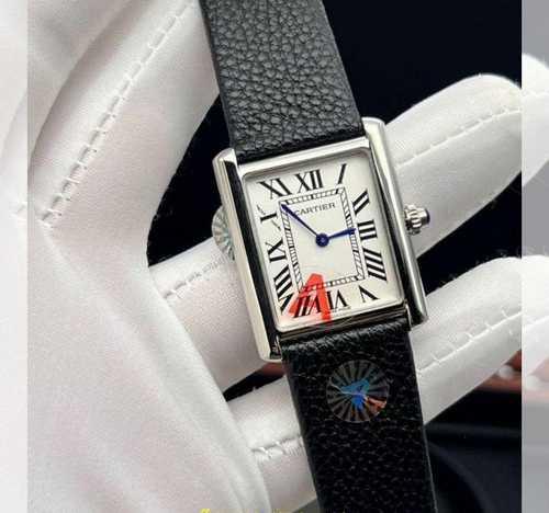 Часы женские Cartier Tank