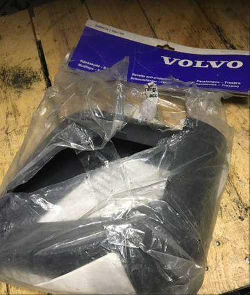 Брызговики S40 V40 задние 2001-2004