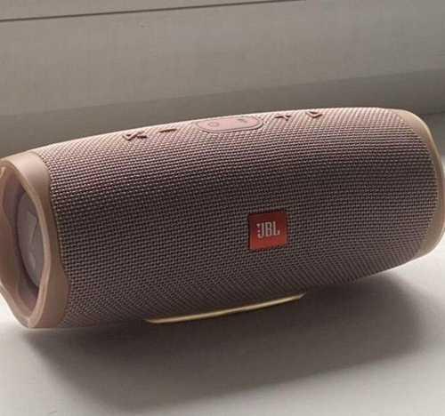 JBL Charge 4