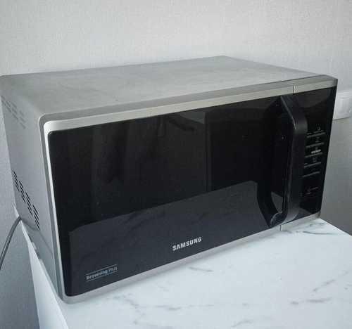 Микроволновая печь Samsung MG23K3513AS