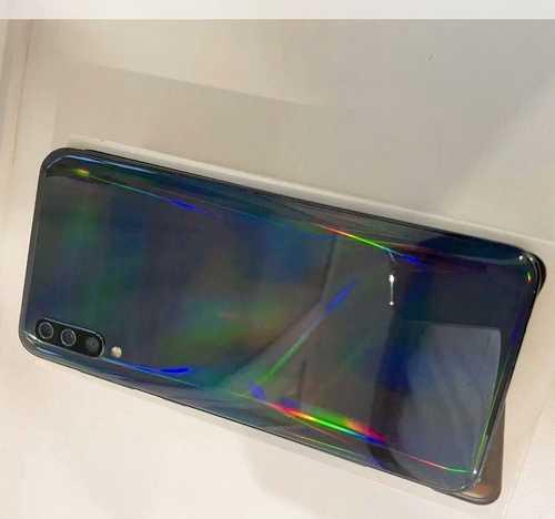 Samsung Galaxy A50, 4/64 ГБ