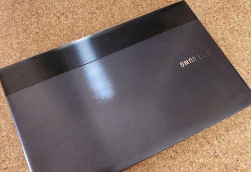 Ноутбук Samsung NP300E5X
